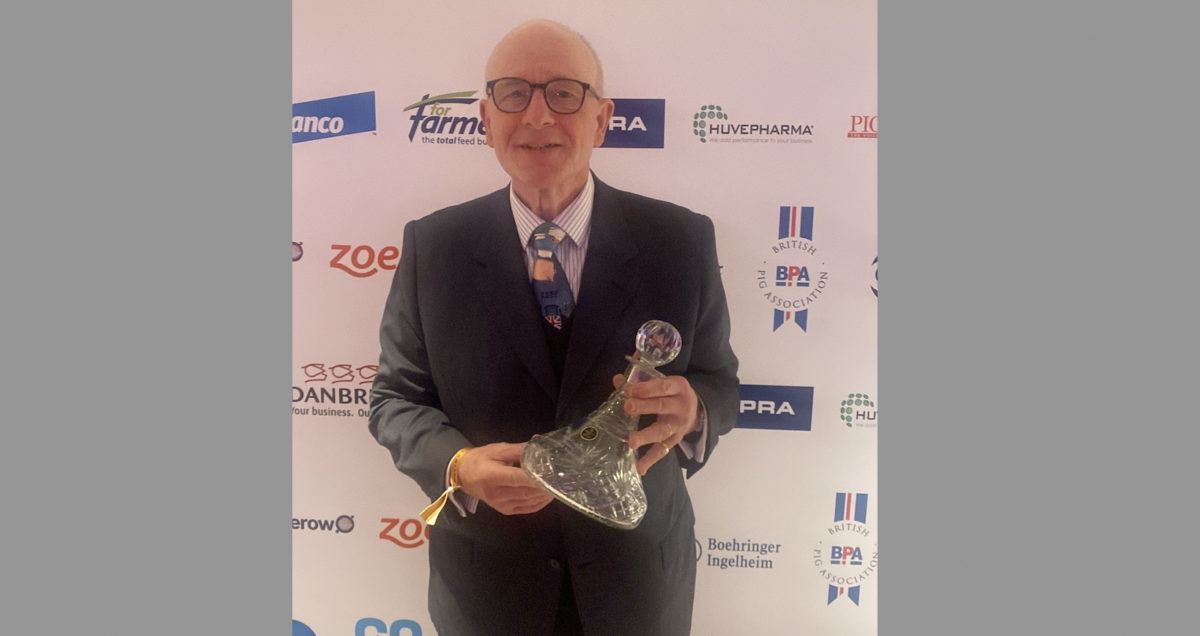 Hugh Crabtree wins 2023 David Black Award - Pig World