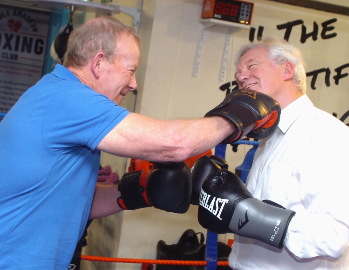 Veteran MP shows he packs a punch on World Parkinson's Day - Pig World